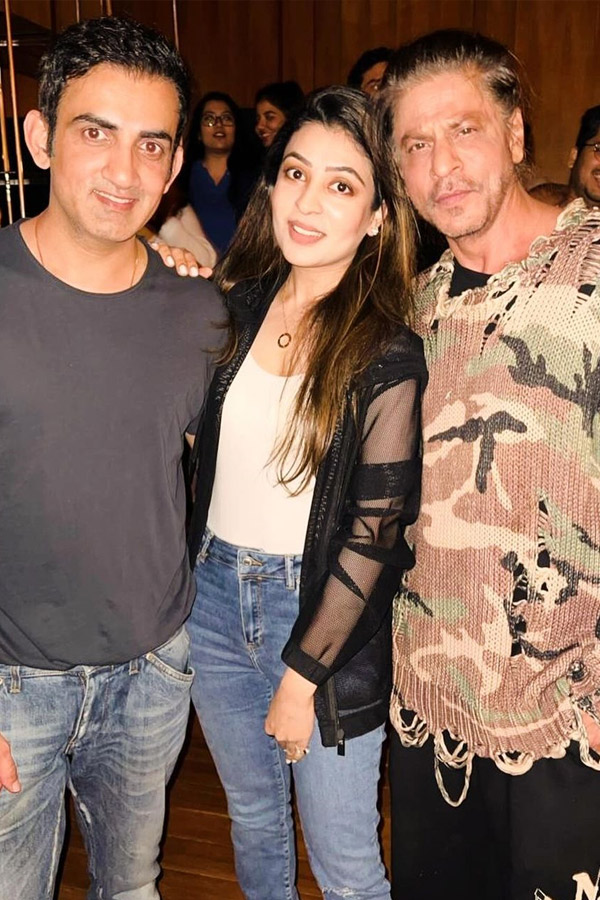 ఈ స్టన్నింగ్‌ బ్యూటీ.. టీమిండియా స్టార్‌ భార్య! గుర్తుపట్టారా? (ఫొటోలు) | Gautam Gambhir wife ...